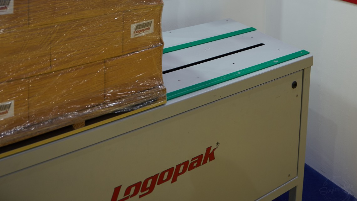 เครื่องติดฉลาก LOGOPAK